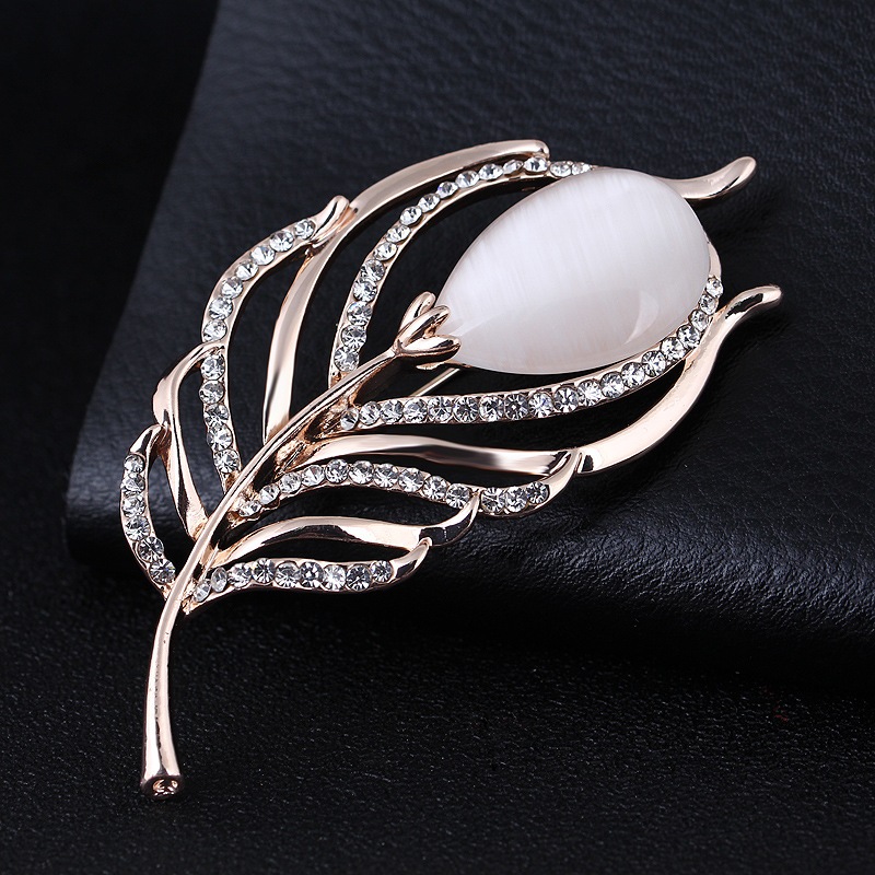 Jual Pin Bros Bross Versi Korea Mode Opal Berlian Imitasi Paduan Daun ...