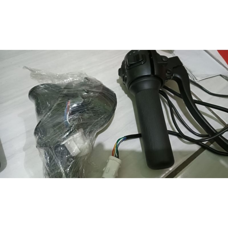 Jual HANDLE GAS MOTOR LISTRIK UWINFLY LN PRO | Shopee Indonesia
