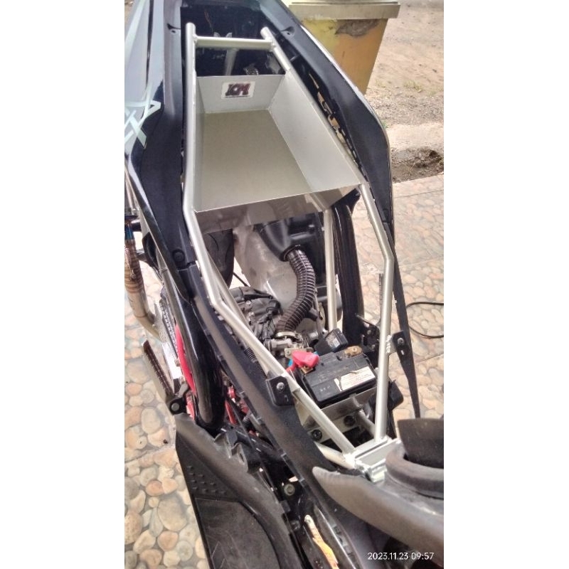 Jual subframe rangka rollbar box bagasi yamaha aerox | Shopee Indonesia