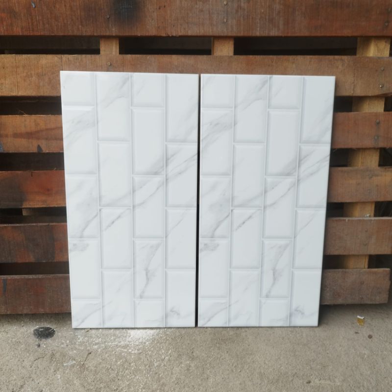 Jual KERAMIK 30X60 DINDING MULIA MANTOMA BIANCO | Shopee Indonesia