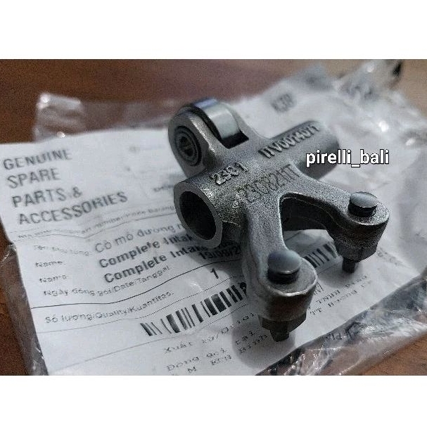 Jual Rocker Arm IN 3V dan IGET Utk Sprint Primavera Lx Vespa S GTS Ori ...