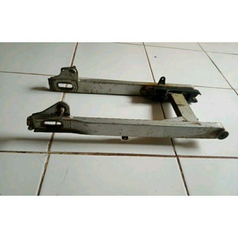 Jual SWING ARM SASIS HONDA SUPRA X LAMA / HONDA GRAND | Shopee Indonesia