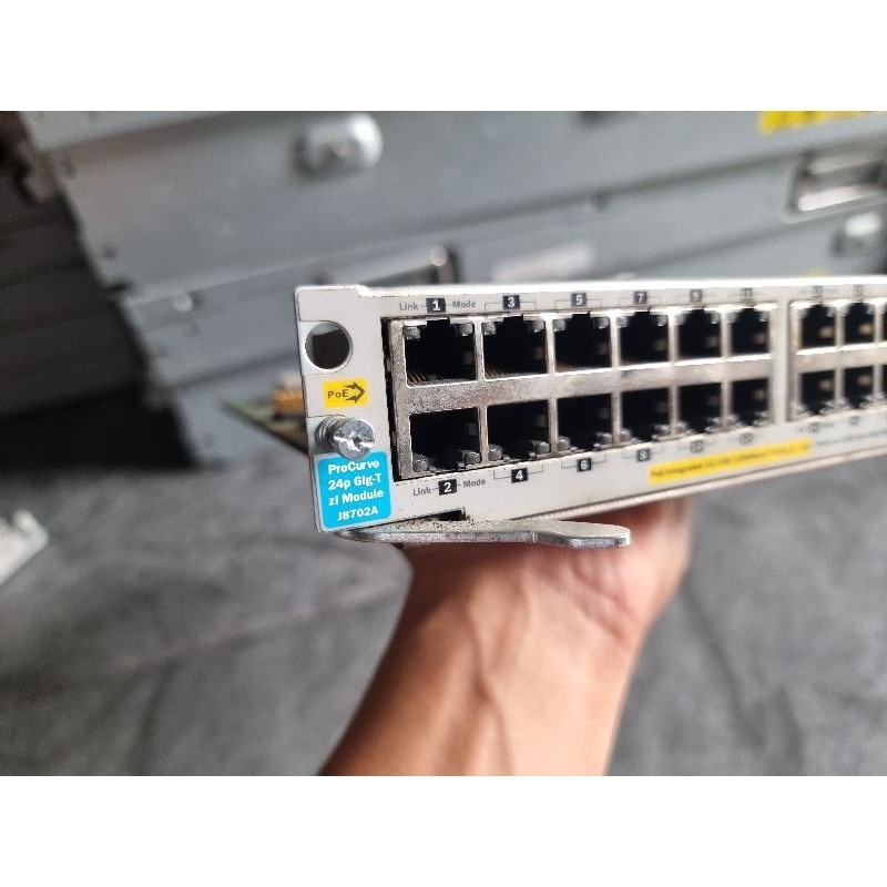 Jual HP J8702A ProCurve Switch 5400zl 24p 10/100/1000 Gigabit PoE ...