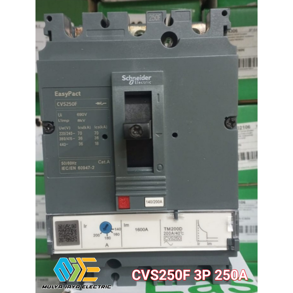 Jual Mccb Schneider 3p 200a CVS250F 3phase/pole 200 Amper 36kA | Shopee Indonesia