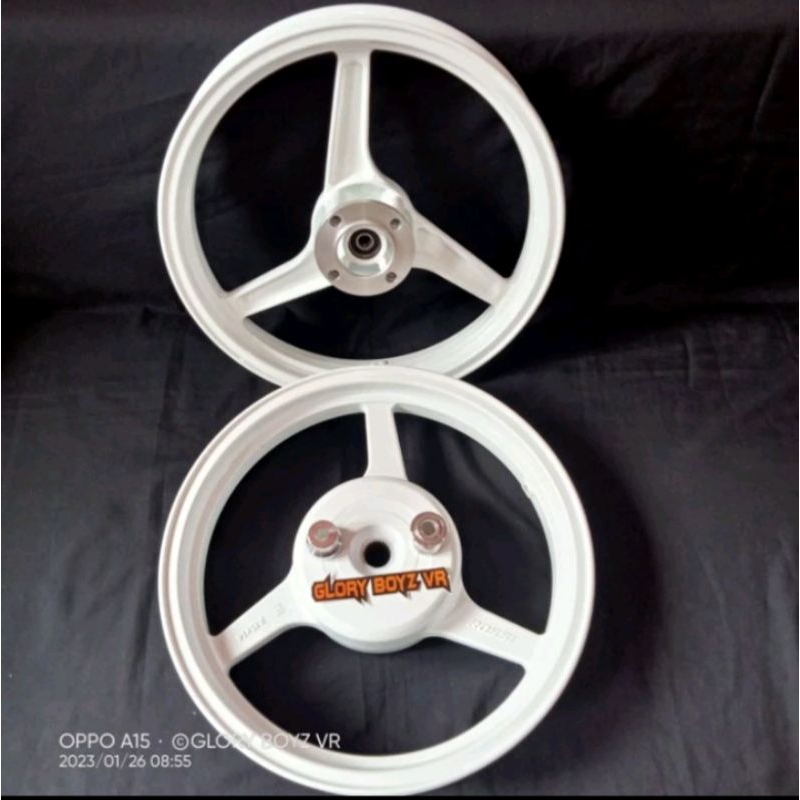 Jual velg racing V Rossi Rocket palang 3 copy Daytona PNP Vario 160 CBS ...