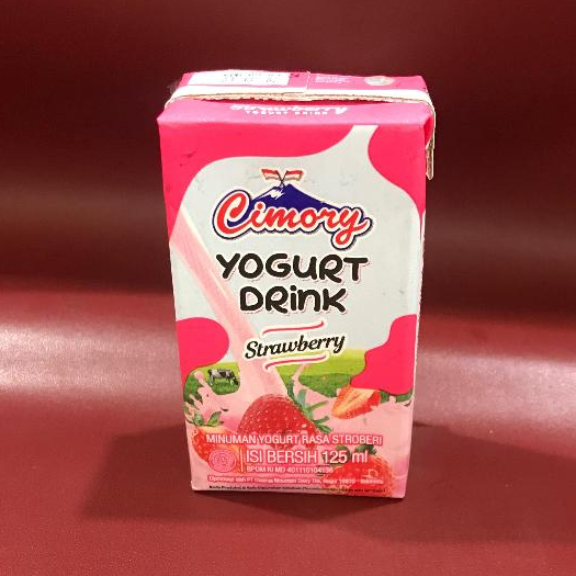 Jual Cimory Yogurt Drink Strawberry 125ml - Minuman Yang Memiliki Rasa Buah Strawberry | Shopee ...