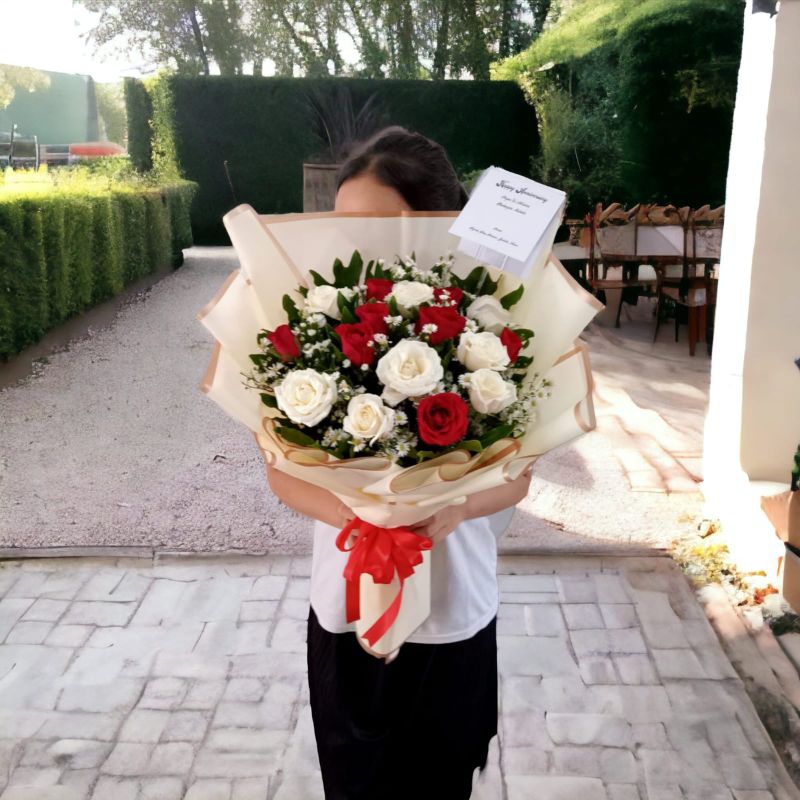 Jual buket bunga mawar fresh asli model terbaru buket hari ibu | Shopee ...