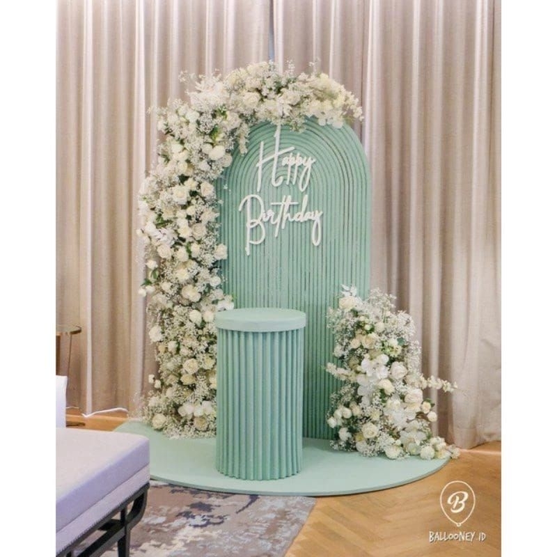 Jual BACKDROP UKIR DAN MEJA TABUNG UKIR FREE NAMA | Shopee Indonesia