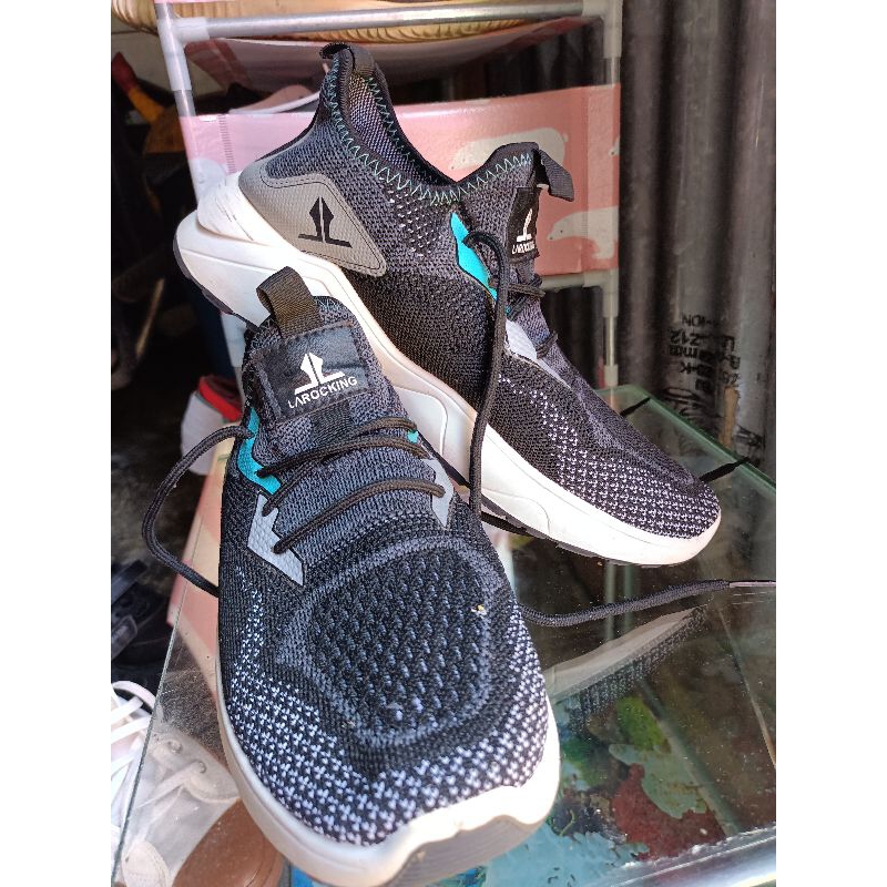 Jual sepatu second | Shopee Indonesia