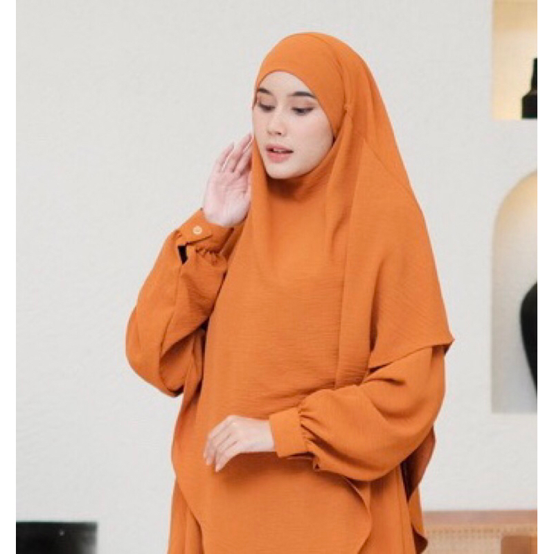 Jual French Khimar Syari Crinkle Airflow Premium Hijab Instan Syar'i Jumbo | Jilbab French ...