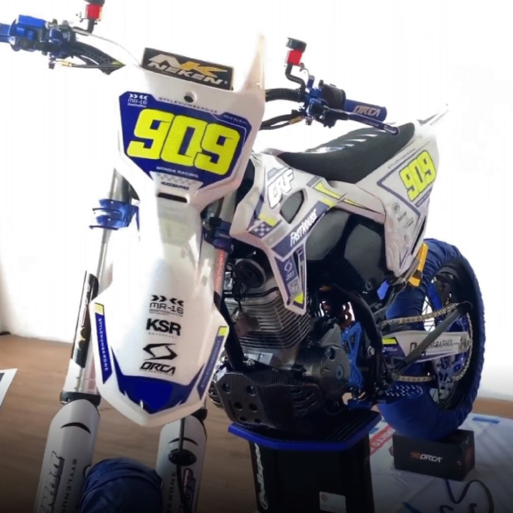 Jual DECAL CRF 150 L KLX DTRACKER WR GORDON CUSTOM NAMA NOMOR | Shopee ...