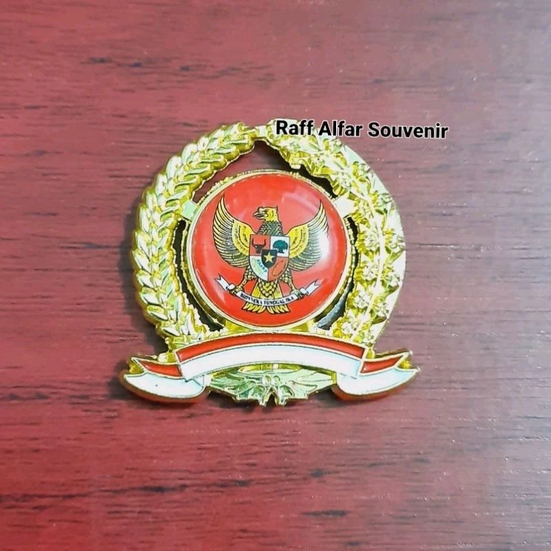 Jual PIN GARUDA PANCASILA - LENCANA GARUDA - BROS GARUDA MODEL PIN PADI ...