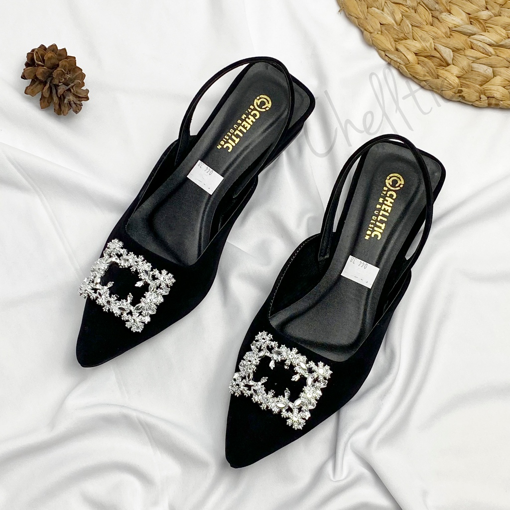 Jual CHELLTIC Sandal Wanita Kekinian Terbaru | Sepatu Wanita Heels Hak ...