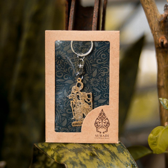 Jual Gantungan Kunci Logam Kuningan Set Rama Shinta Arjuna Srikandi Kamajaya Ratih Edisi Tokoh ...