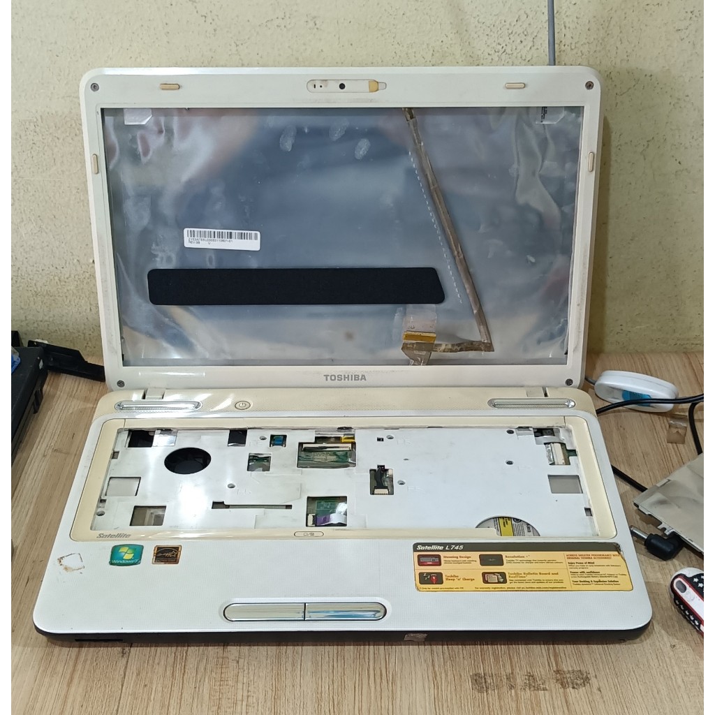 Jual Casing Laptop Toshiba L745 - Case Laptop Toshiba L745 | Shopee ...