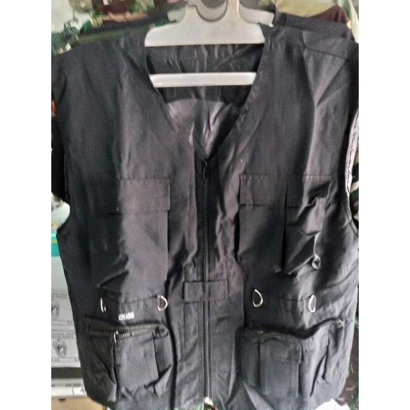 Jual rompi caisar hitam rompi wartawan rompi lapangan/terbaru/terlaris ...
