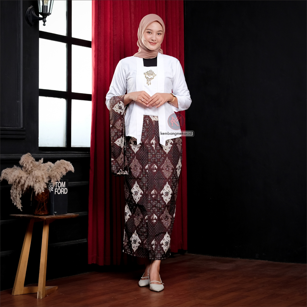 Jual SETELAN KEBAYA PUTIH ROK WIRON JAWA / PAKAIAN TRADISIONAL ...
