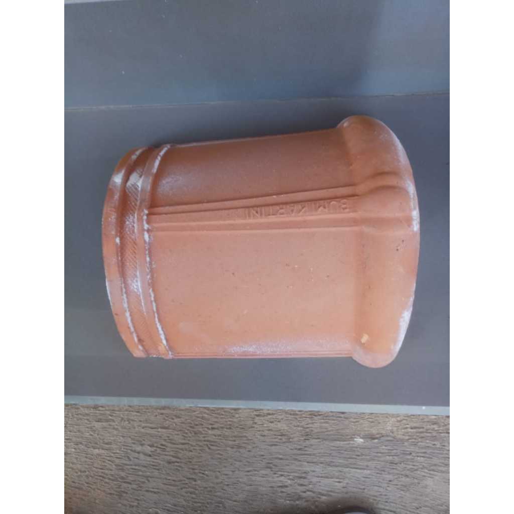 Jual wuwung / kerpus besar buat genteng mantili dan kodok | Shopee ...