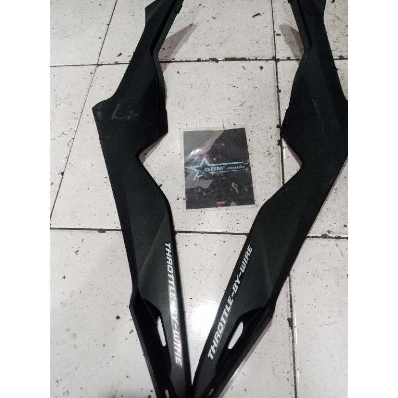 Jual side koper /selendang tangki CBR 250 RR | Shopee Indonesia