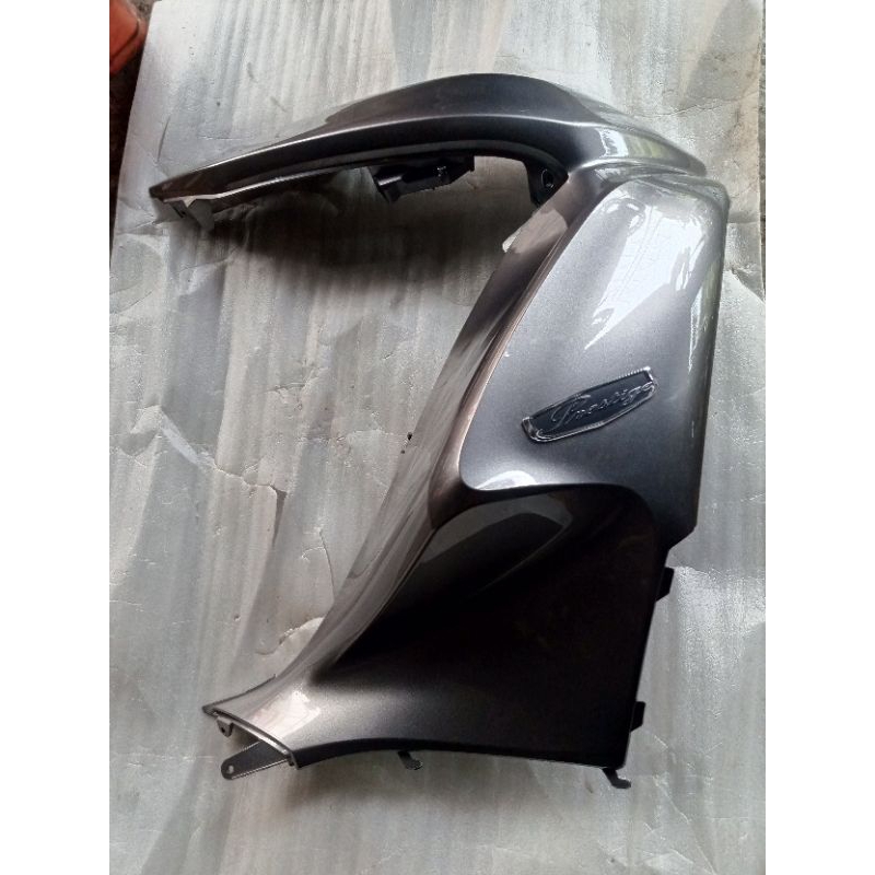 Jual cover body dek sayap depan PCX 125 -150 CBU old silver metalik ...