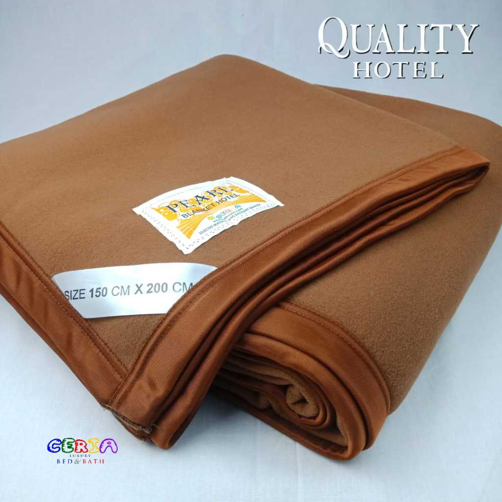 Jual Selimut Tebal Polos Dewasa Hotel Pearl 180x220cm - Coklat Tua ...