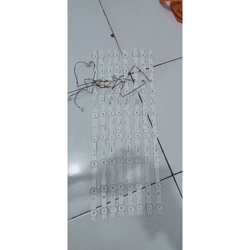 Jual lampu backlight led original LG cabutan 3V 8 kancing 32LM550 ...