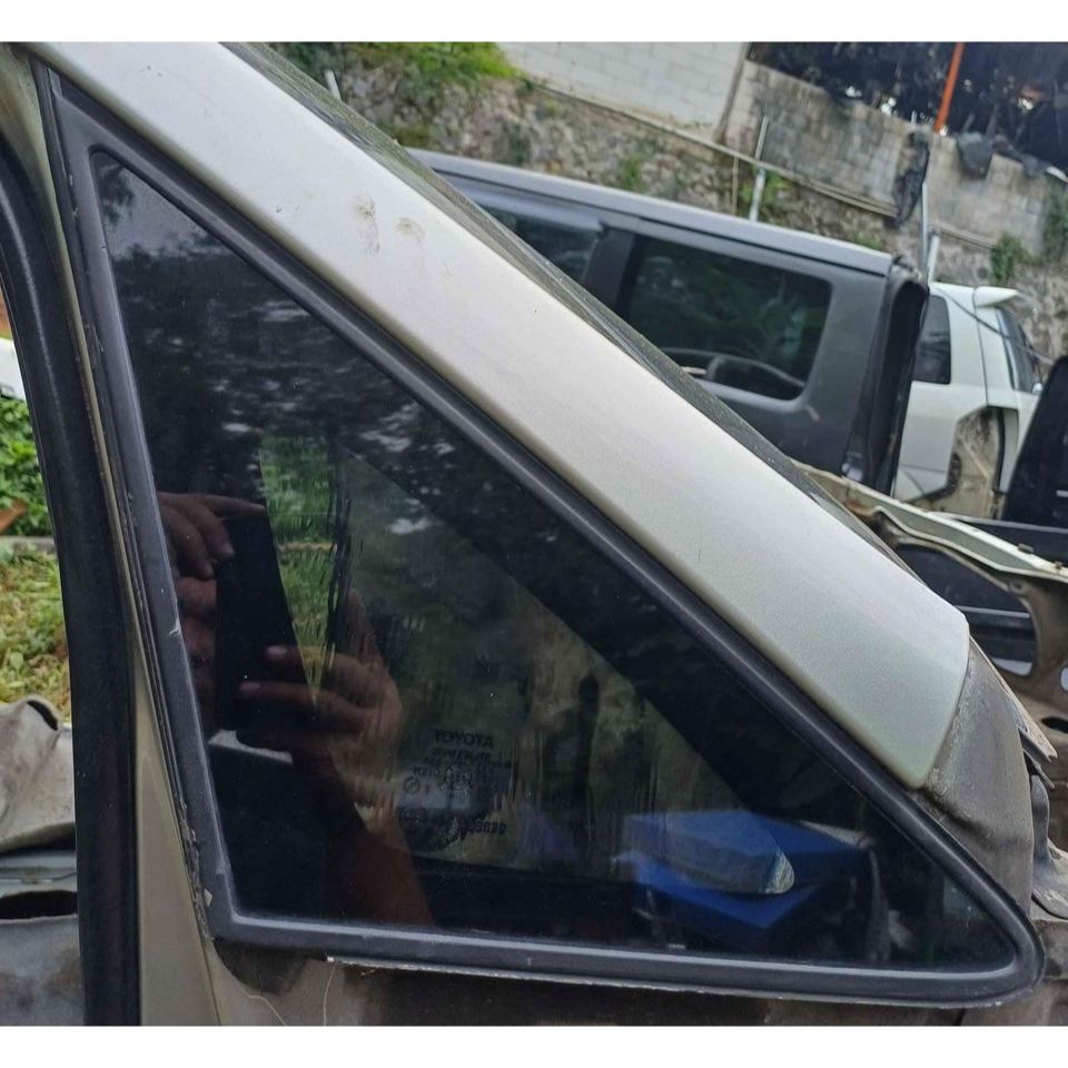 Jual Kaca Segitiga Depan Innova Inova Lama 2004-2015 Original | Shopee ...