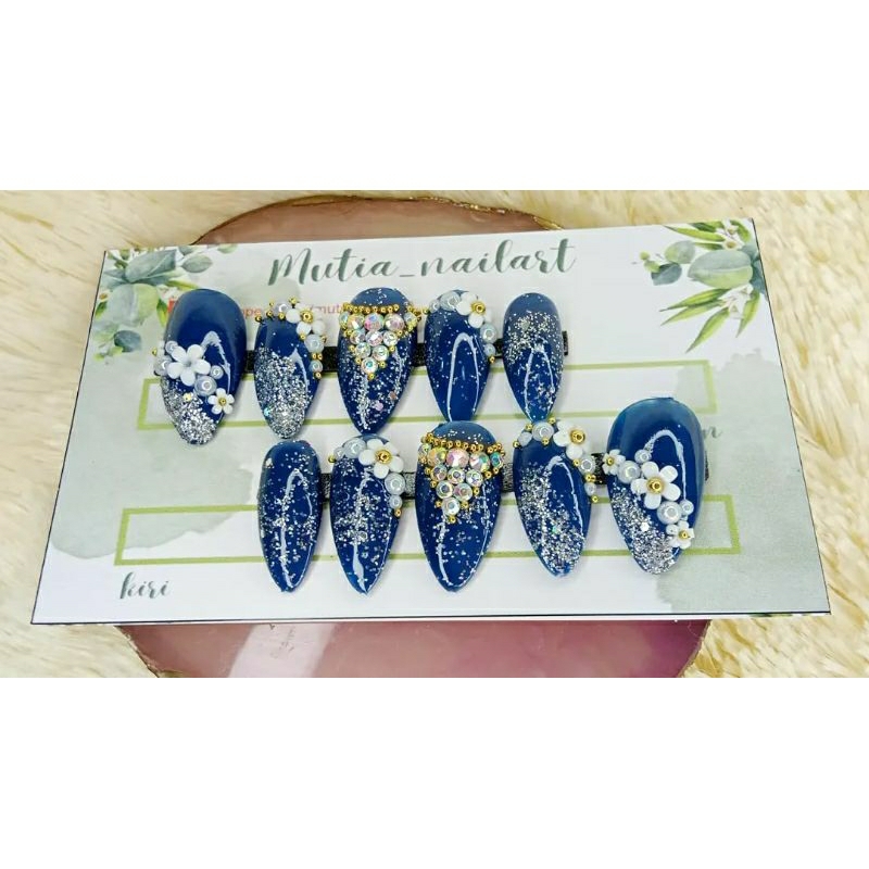 Jual Kuku Palsu Biru | Blue flower | Kuku oval | free lem gel | wedding ...