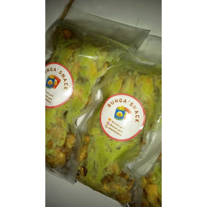 Jual keripik pisang matcha lumer 75gr/100gr | Shopee Indonesia
