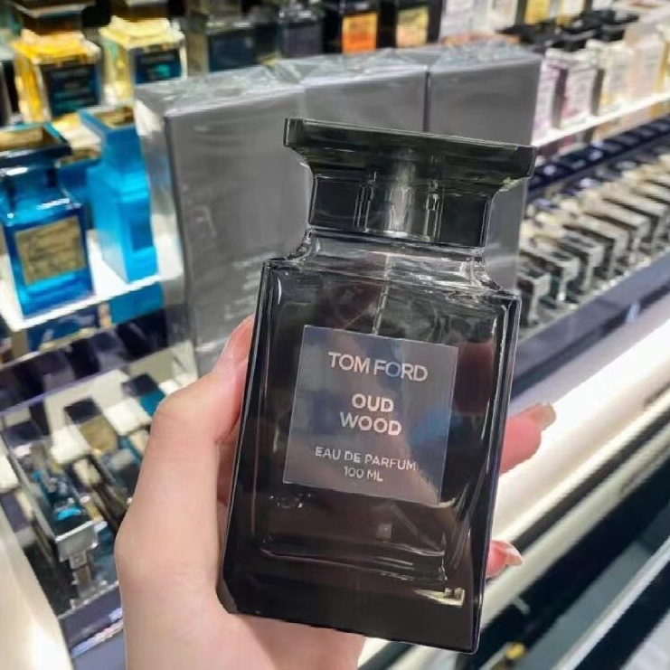 Jual TF Tom Ford Oud Wood Eau De Parfum EDP 100ML | Shopee Indonesia