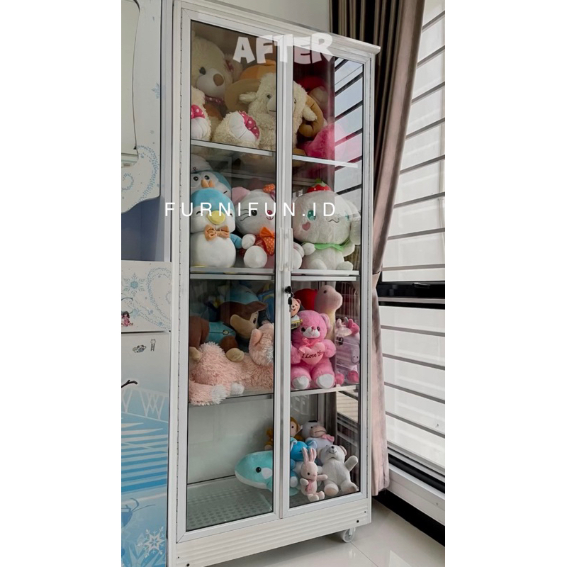 Jual Lemari Hias Kaca / Lemari Display / Lemari Tas Aluminium | Shopee ...