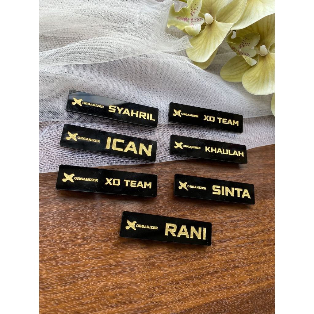 Jual Nametag name tag papan nama akrilik custom papan dada nama dada ...