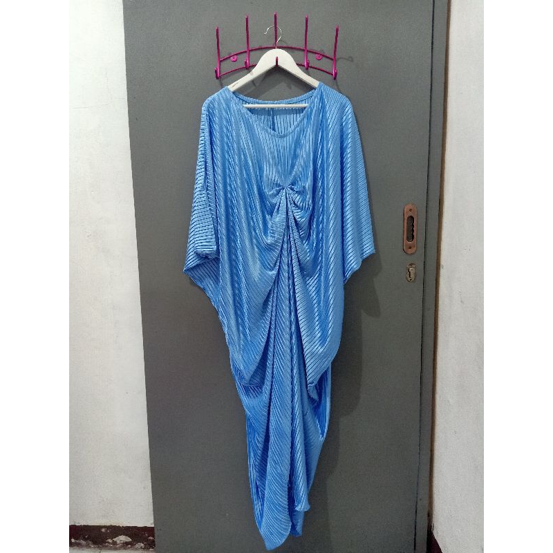 Jual Kaftan Shimmer Plisket (BARU NO SEKEN) | Shopee Indonesia