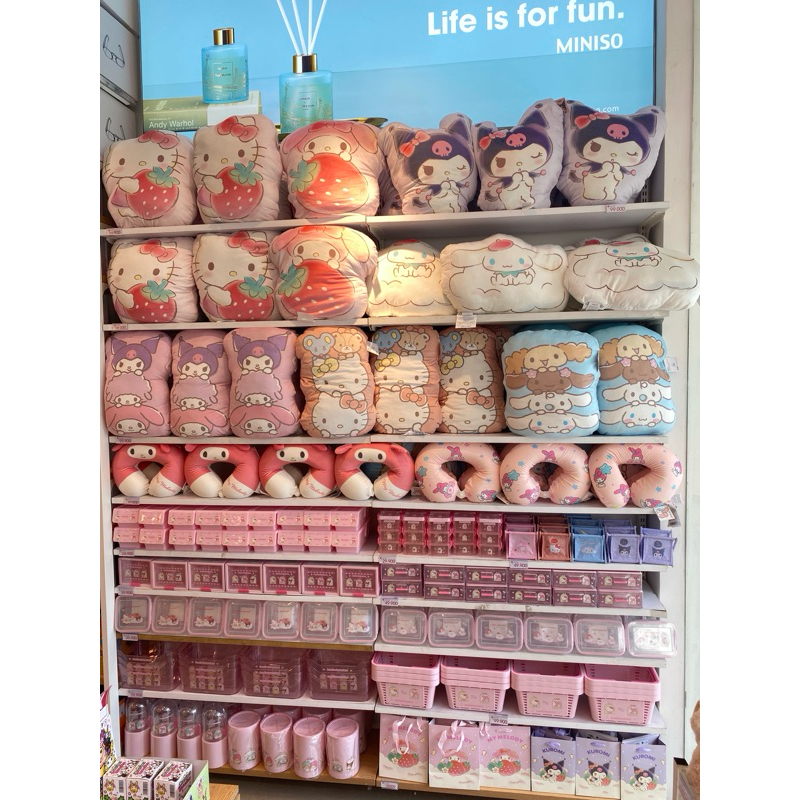 Jual MINISO x SANRIO Collection / boneka bantal sanrio / u pillow ...