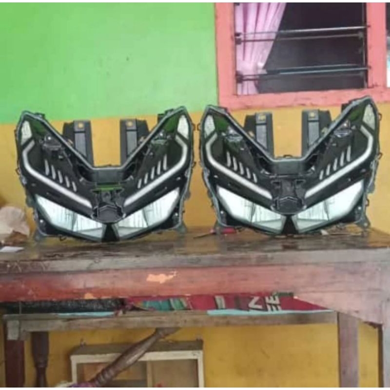 Jual reflektor lampu depan Vario 125 150 LED new 2018-2021 original | Shopee Indonesia