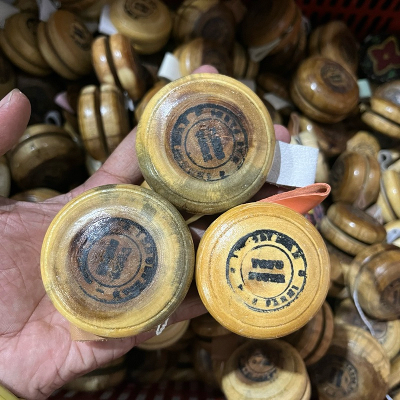 Jual Yoyo kayu mainan tradisional | Shopee Indonesia