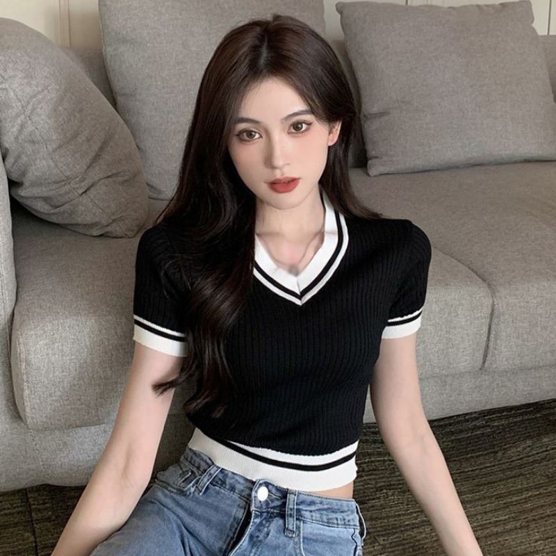 Jual Outfits rajut lengan pendek Atasan sweater ribbed Baju crop wanita ...