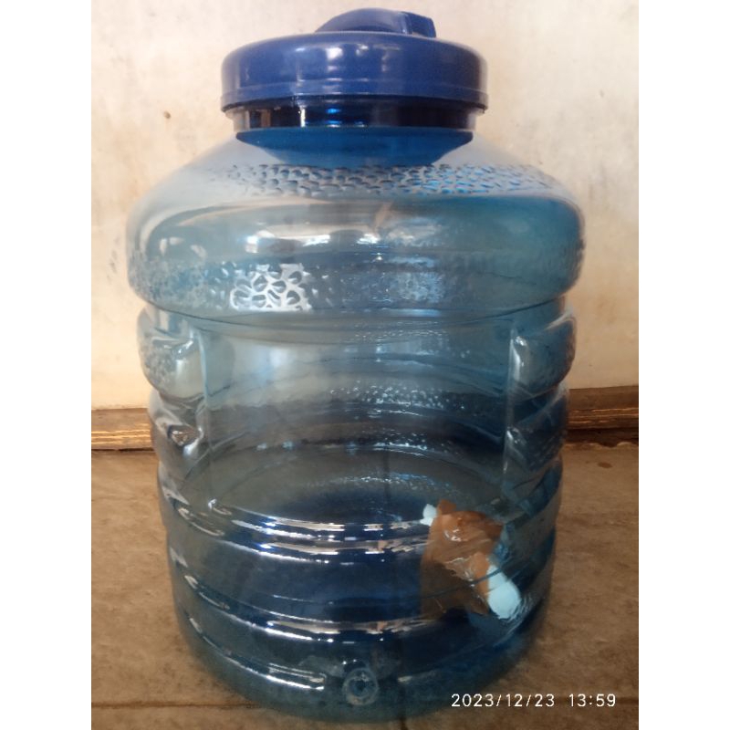 Jual galon kran manual/galon air mineral muatan 12 liter | Shopee Indonesia