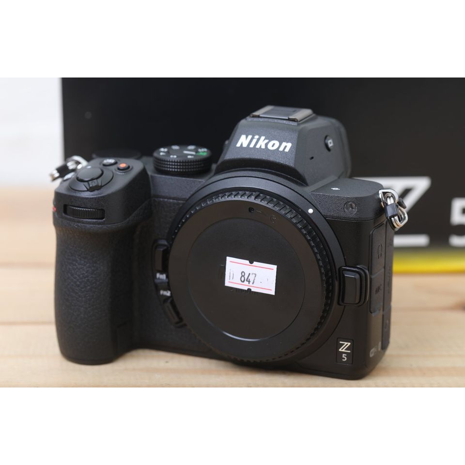 Jual Nikon Z5 Body Only | Shopee Indonesia