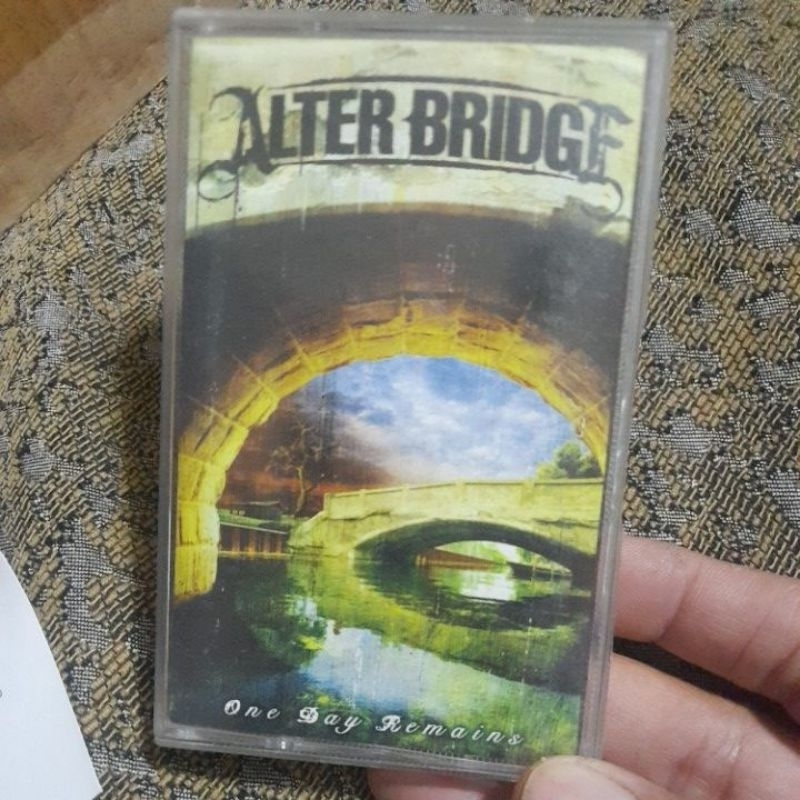 Jual kaset pita alter bridge one day remains (0746) | Shopee Indonesia