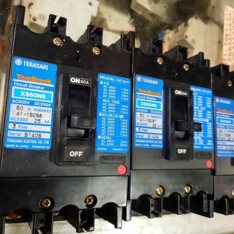 Jual mccb breaker terasaki 50a 60a 3p | Shopee Indonesia
