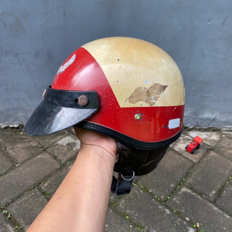 Jual helm chips helm chips lawas helm chip jadul | Shopee Indonesia
