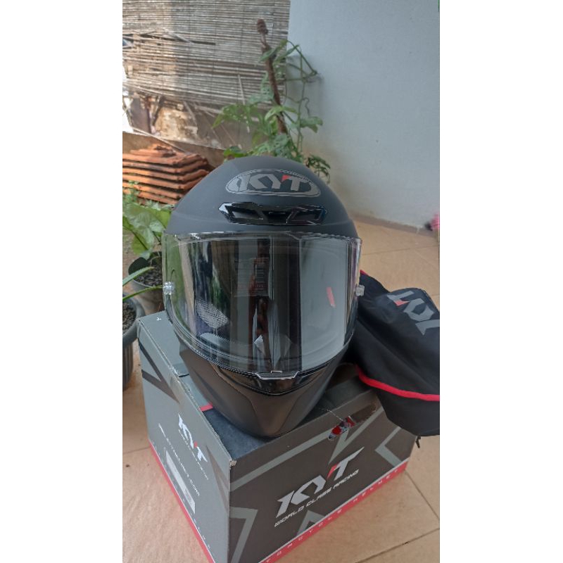 Jual Helm Fullface KYT TT Course Black Doff | Shopee Indonesia