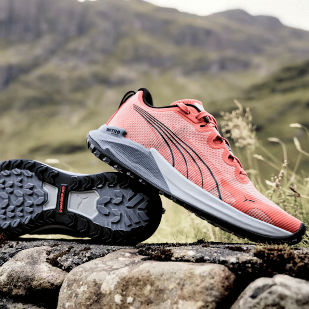 Jual Sepatu Lari Pria Hiking Original Puma Fast Trac Nitro Red Running ...