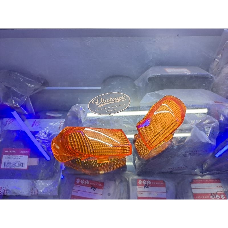 Jual Mika Kaca Sein Riting Belakang Yamaha Fizr F1zr Standar Kuning ...