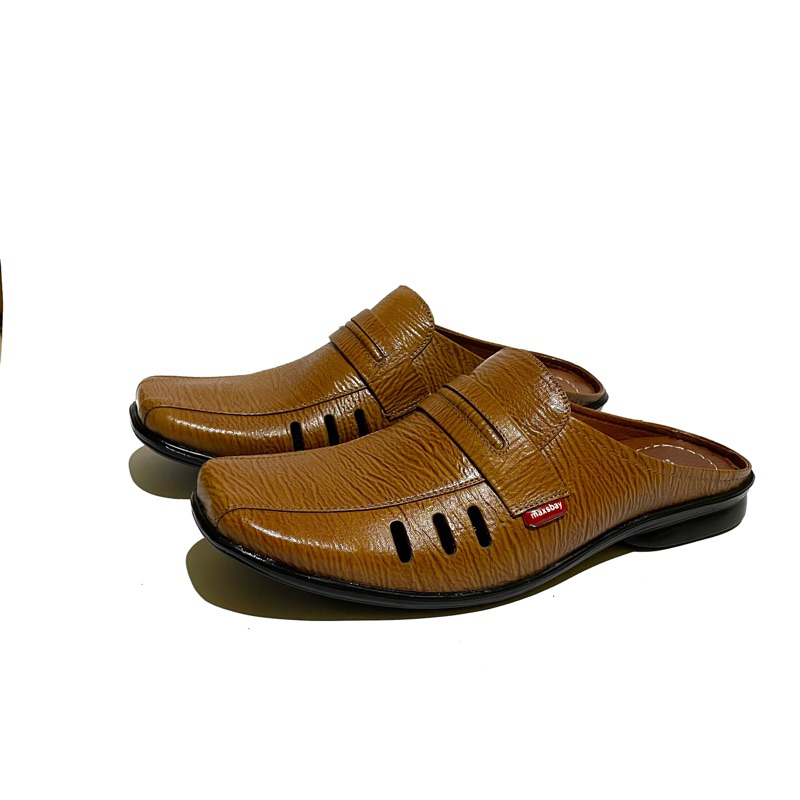 Jual Maxsbay Shoes - Sepatu Slop Kulit Tan Pria Wl.84 | Shopee Indonesia