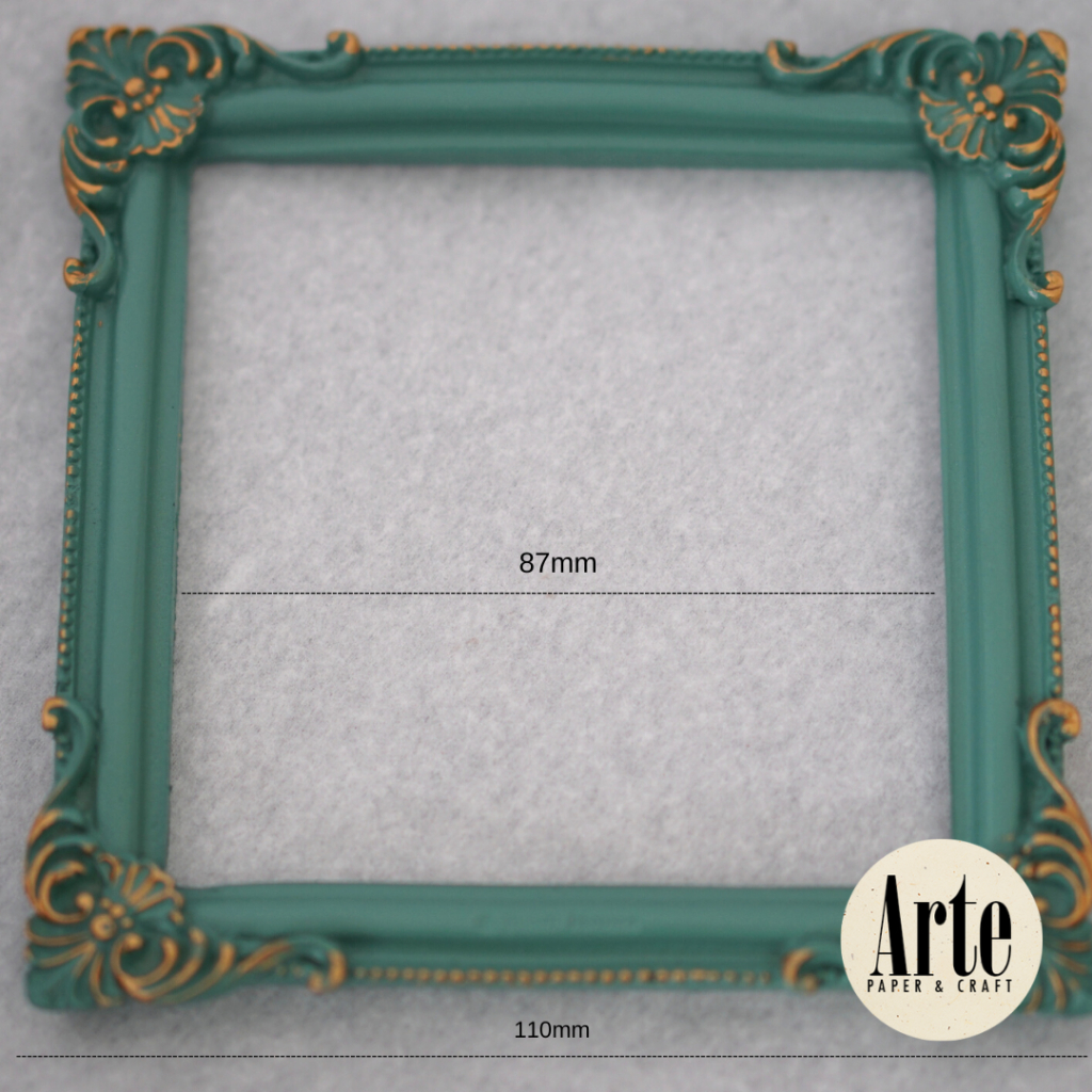 Jual Properti Foto Vintage Frame Gold Aesthetic Photo Prop Bingkai Emas ...