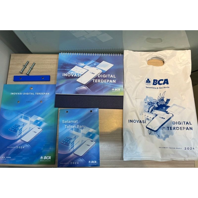 Jual Kalender BCA 2024 Harian dan Meja | Shopee Indonesia