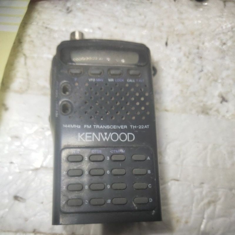 Jual KENWOOD TH-22AT VHF TRANSCEIVER 144MHZ HT KENWOOD TH22AT | Shopee ...