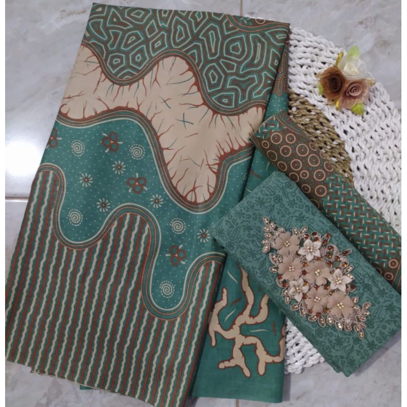 Jual KAIN BATIK KATUN HALUS KAIN BATIK JARIK PEKALONGAN KAIN BATIK MURAH SERAGAM TERBARU ...
